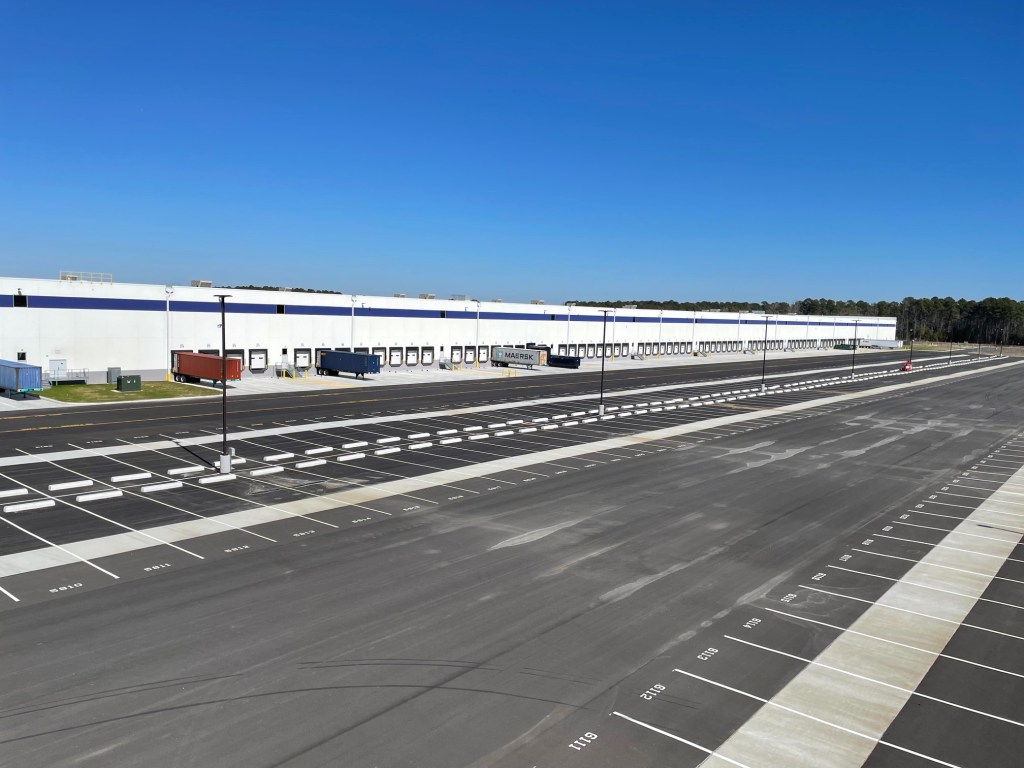 Parking & Trucking Curb Manufacturing - Curbo Curbs